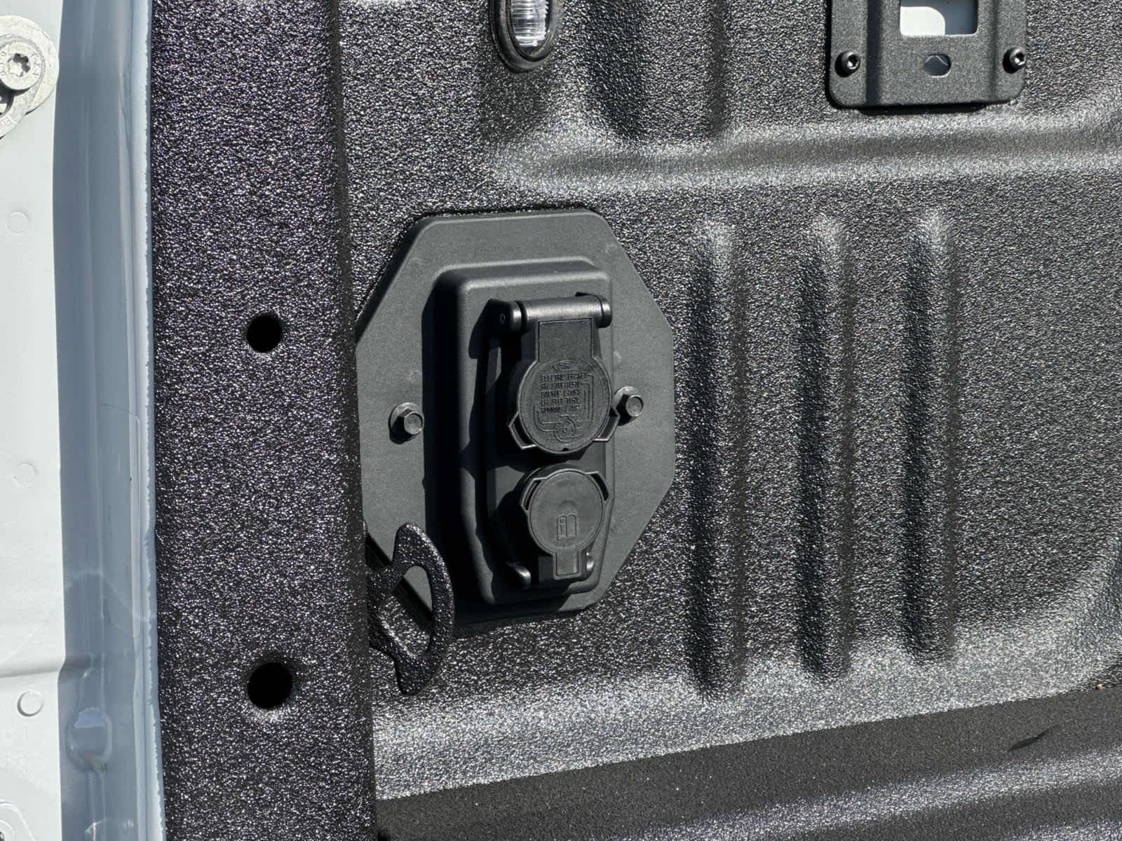 New 2026 Ford Super Duty F-350 SRW LARIAT Crew Cab Pickup in ...