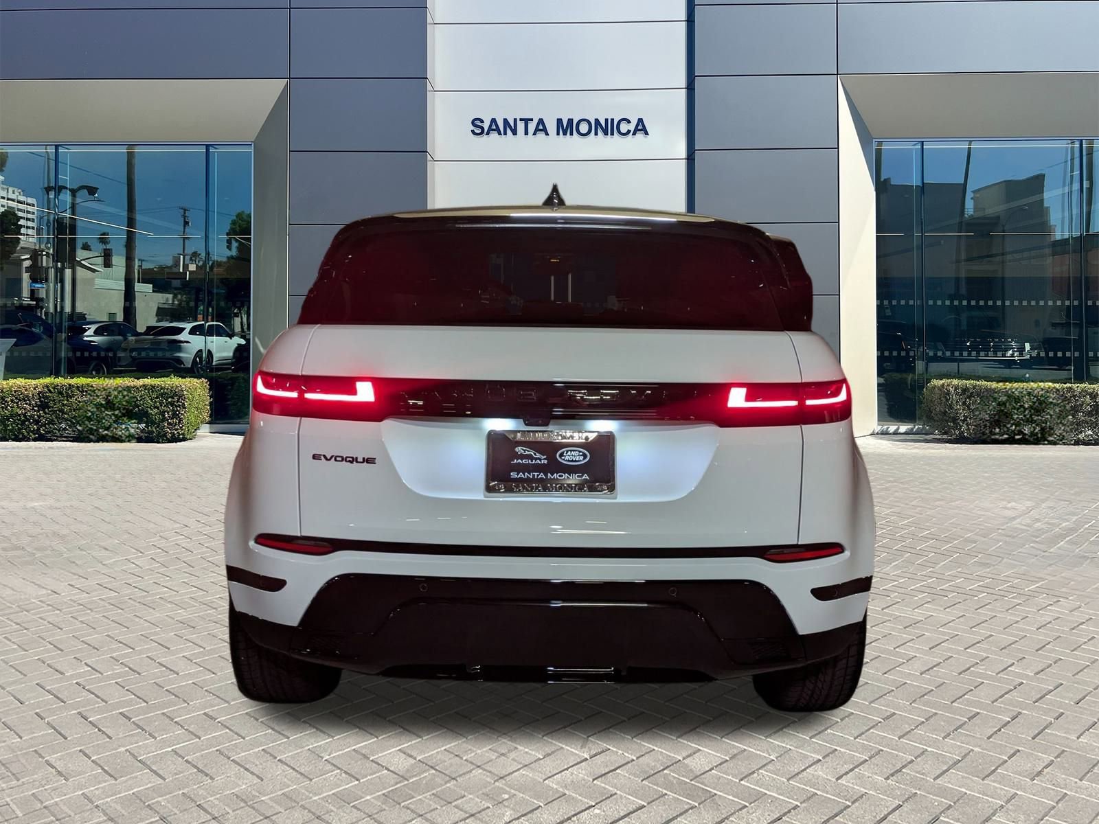 New 2026 Land Rover Range Rover Evoque Dynamic SE 4 Door SUV in ...