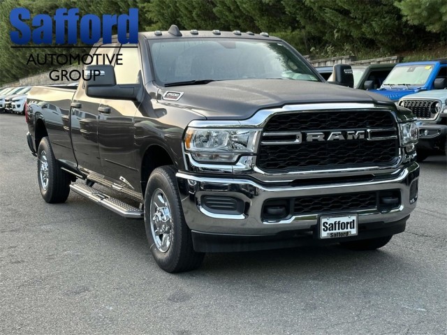New 2024 RAM 2500 Tradesman Crew Cab in Sterling #RG318745 | Safford Brown CDJR of Sterling