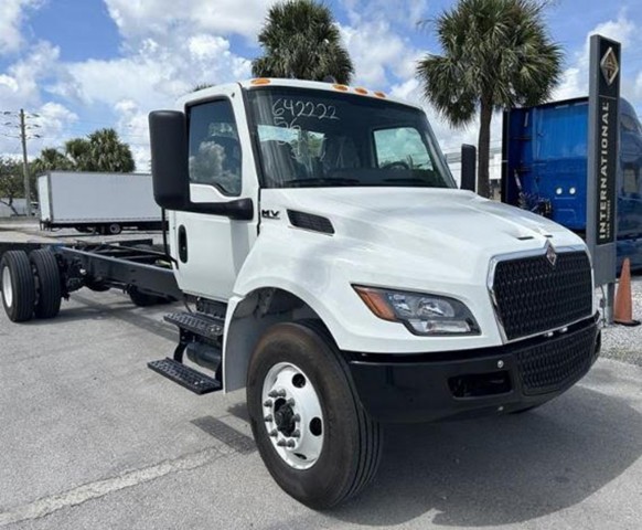 New 2025 INTERNATIONAL MV607 SBA 4X2 Cab Chassis for Sale #1004470 ...