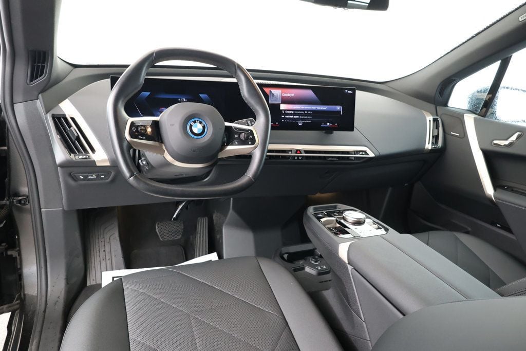 Used 2022 BMW iX xDrive50 SAV with Convenience & Dynamic Handling ...