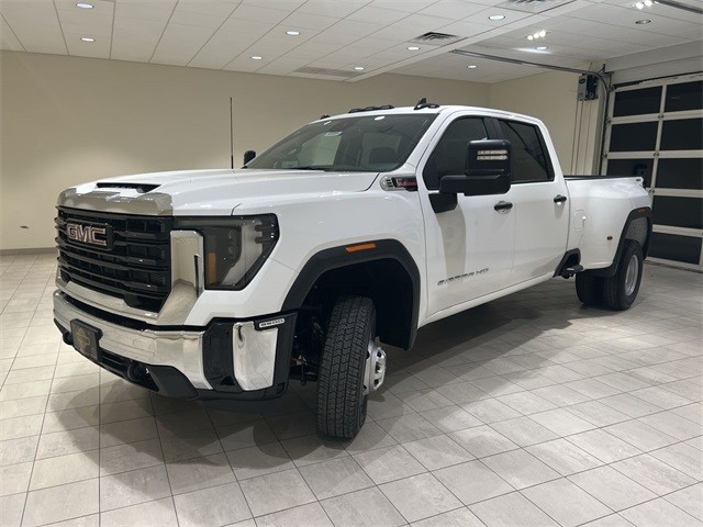New 2025 GMC Sierra 3500HD Pro 4D Crew Cab in Comanche #53454 | Bayer ...