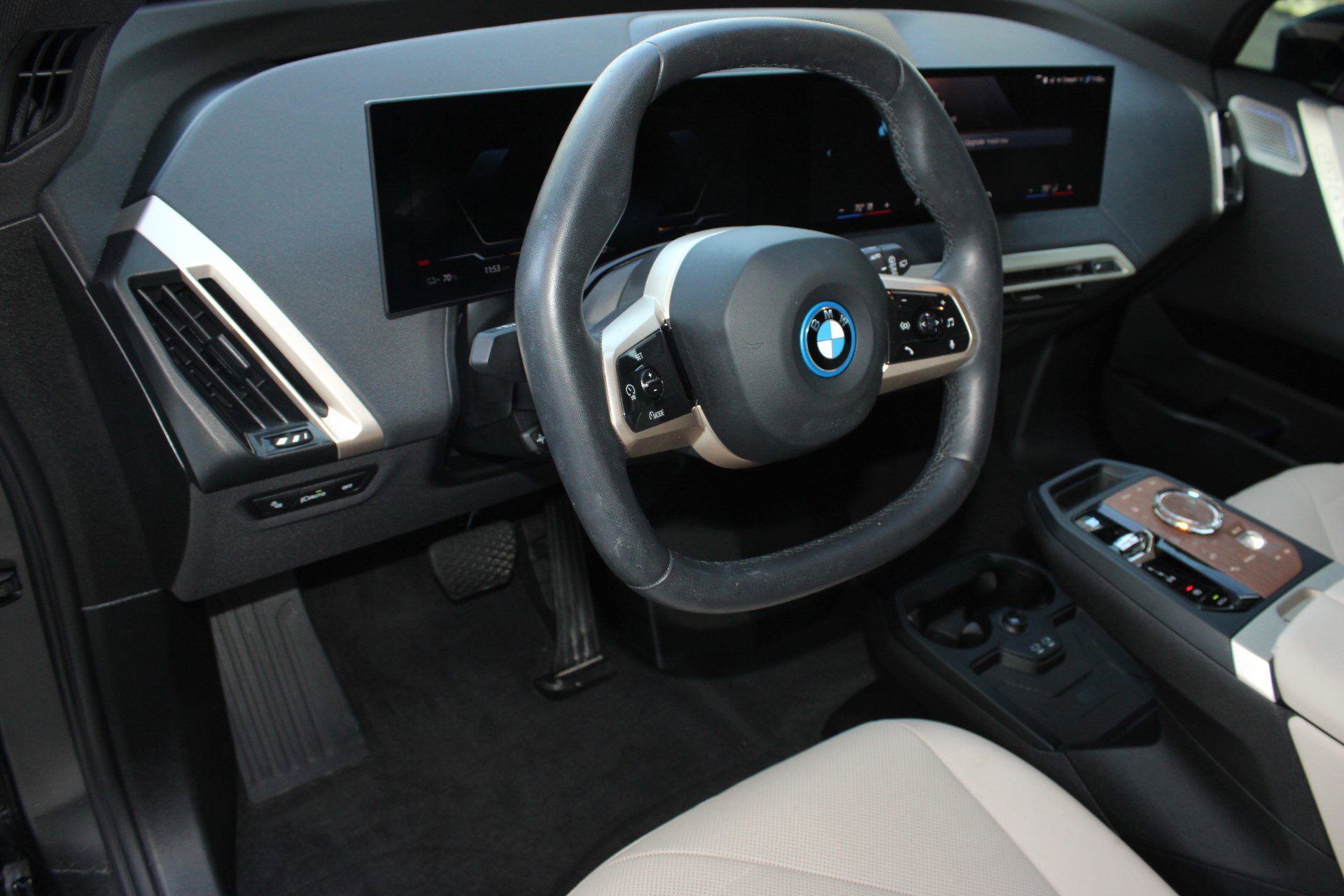 Pre-Owned 2025 BMW iX xDrive50 Sport Utility in Orlando #TSCT31186 ...