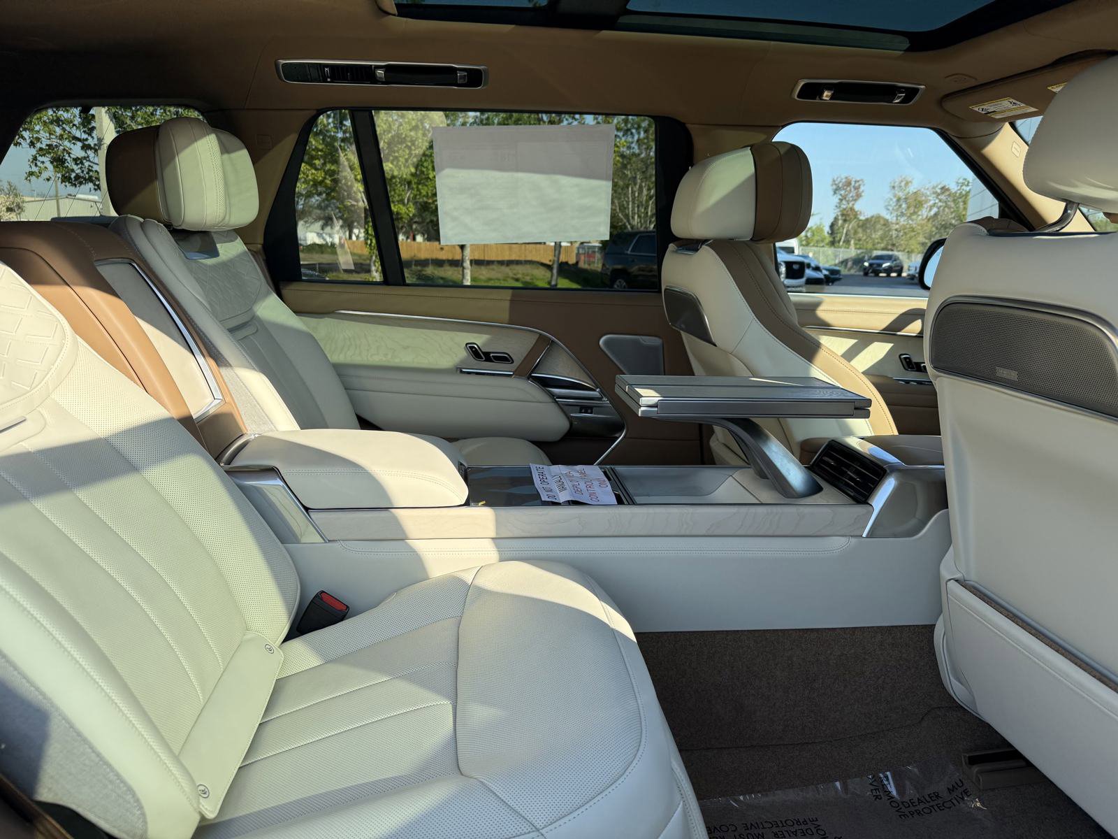 New 2025 Land Rover Range Rover SV SUV in Sarasota #A259243 | Land ...