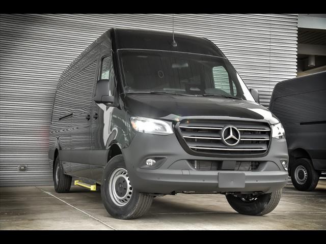 New 2025 Mercedes-Benz Sprinter Passenger Van 2500 Van in St. Charles ...