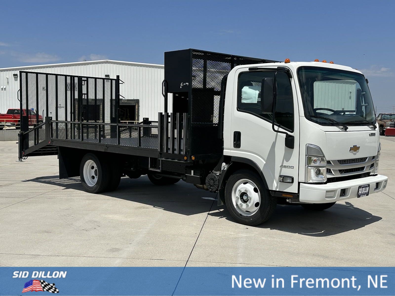 New 2024 Chevrolet Low Cab Forward 4500 Regular Cab in #1T24001 | Sid ...