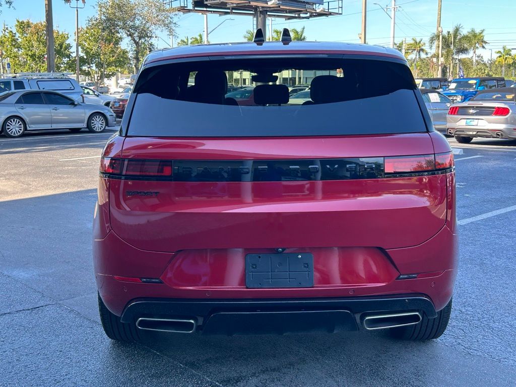 Pre-Owned 2024 Land Rover Range Rover Sport Dynamic 4D Sport Utility in ...