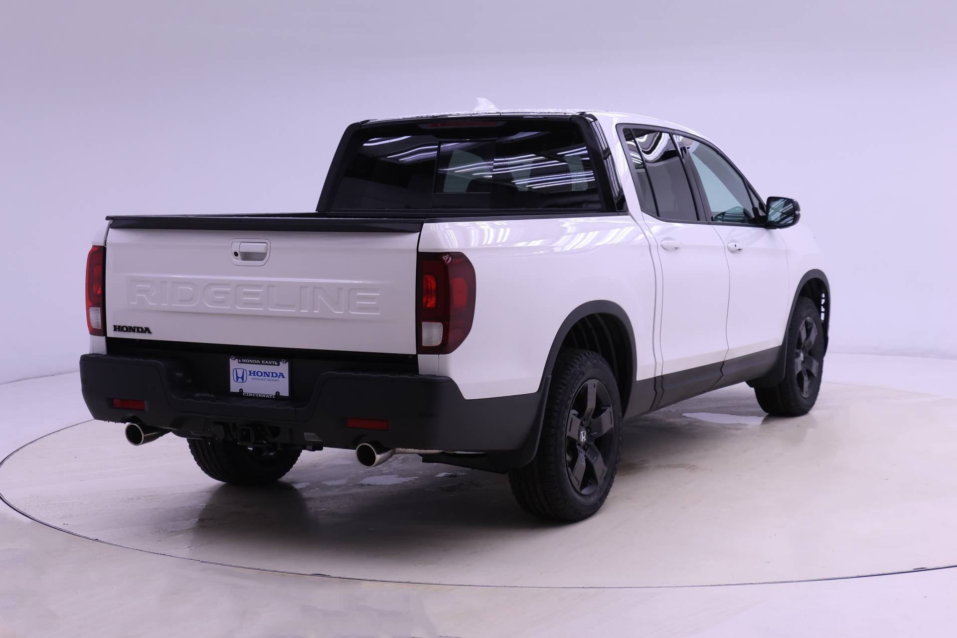 New 2026 Honda Ridgeline Black Edition 4D Crew Cab in Cincinnati # ...