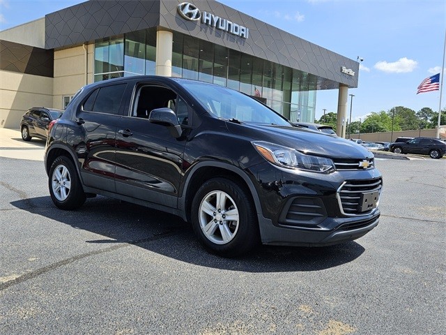 Pre-Owned 2020 Chevrolet Trax LS 4D Sport Utility in Florence #TL109361 ...