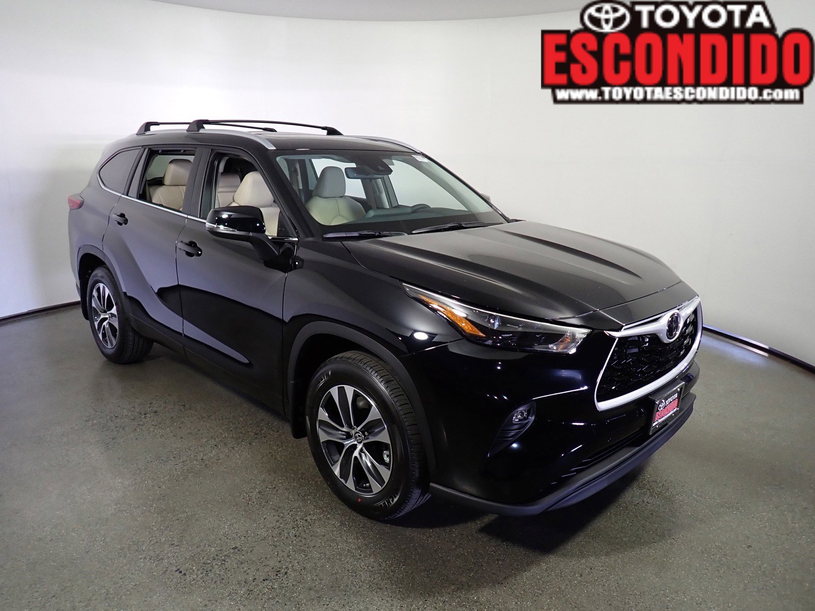 Toyota Highlander 2022 Black