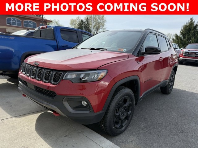 Pre-Owned 2024 Jeep Compass Trailhawk SUV in Bridgeport #CM774 | Dan Cava's GMC