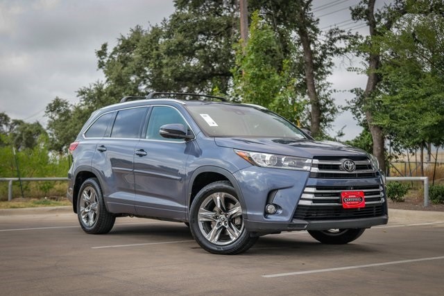 Certified Pre-Owned 2018 Toyota Highlander Limited Platinum AWD 4D ...