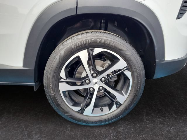 Pre-Owned 2024 Chevrolet Trax 1RS SUV in Lafayette #52800A | Defouw ...