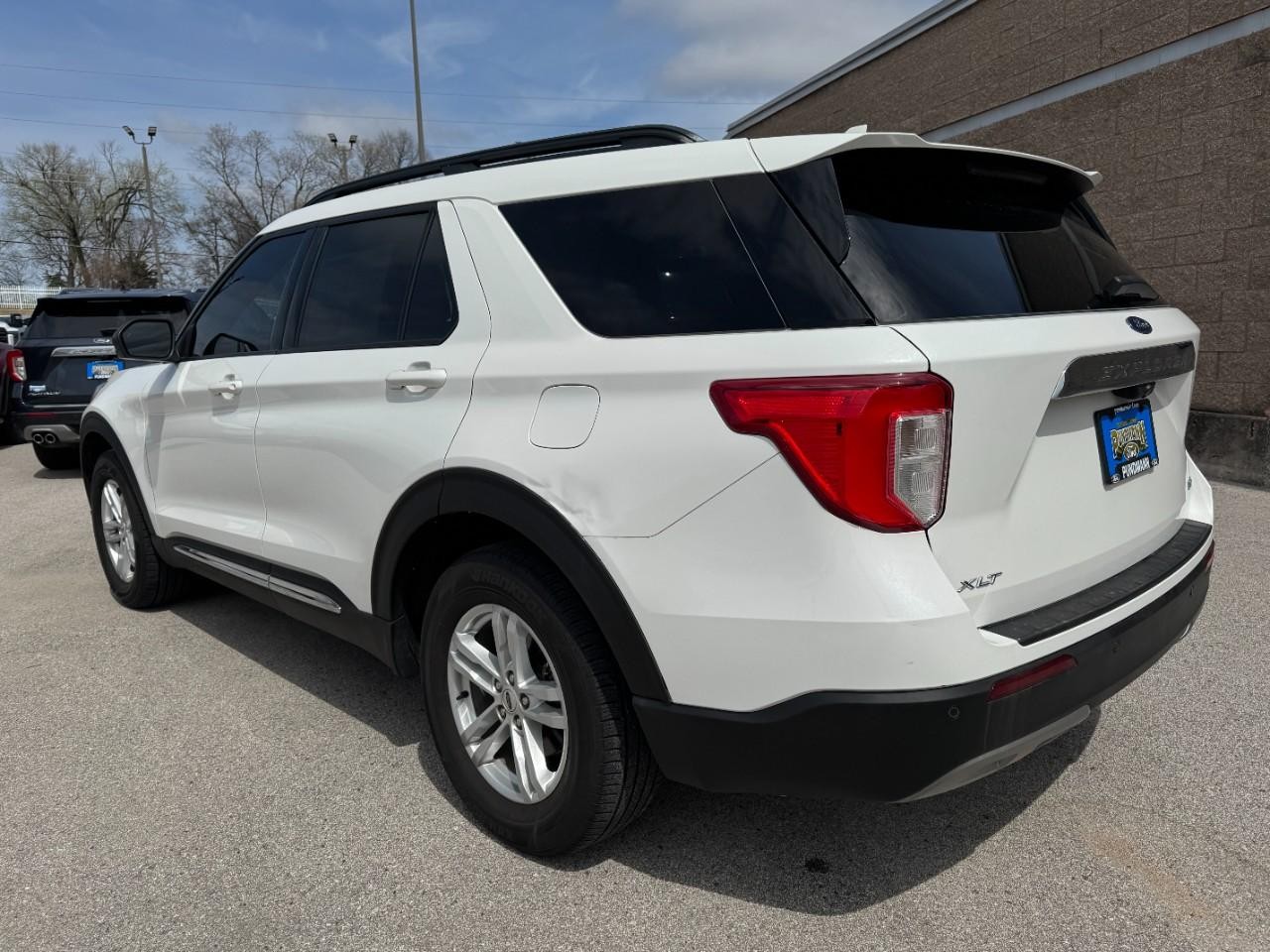 Pre-Owned 2022 Ford Explorer XLT 4WD 4 Door SUV in Saint Charles #433138 | Pundmann Ford