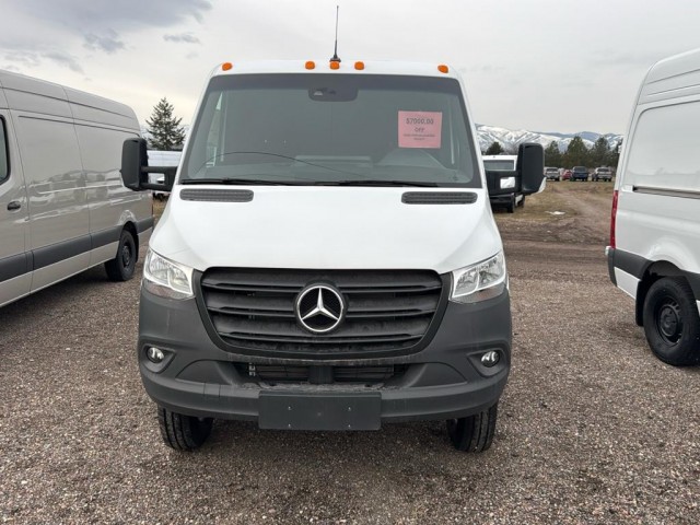 Pre-Owned 2023 Mercedes-Benz Sprinter Cab Chassis NA Cab & Chassis (Luv ...