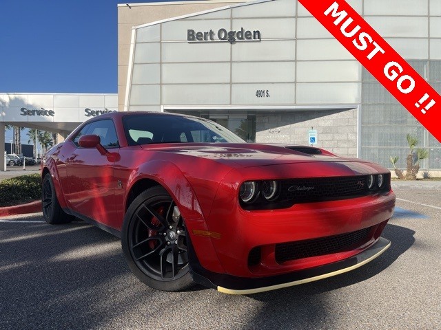 Pre-Owned 2022 Dodge Challenger R/T Scat Pack Widebody 2D Coupe in ...