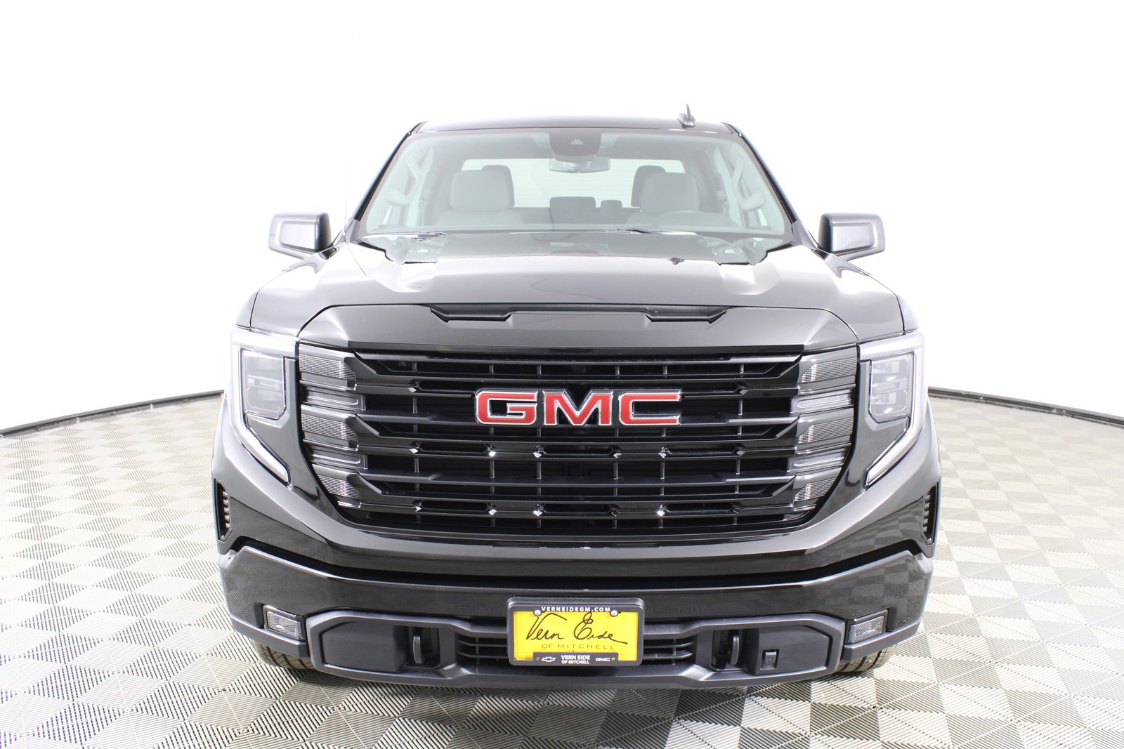 New 2024 GMC Sierra 1500 Elevation Crew Cab in Mitchell #301657 | Vern ...