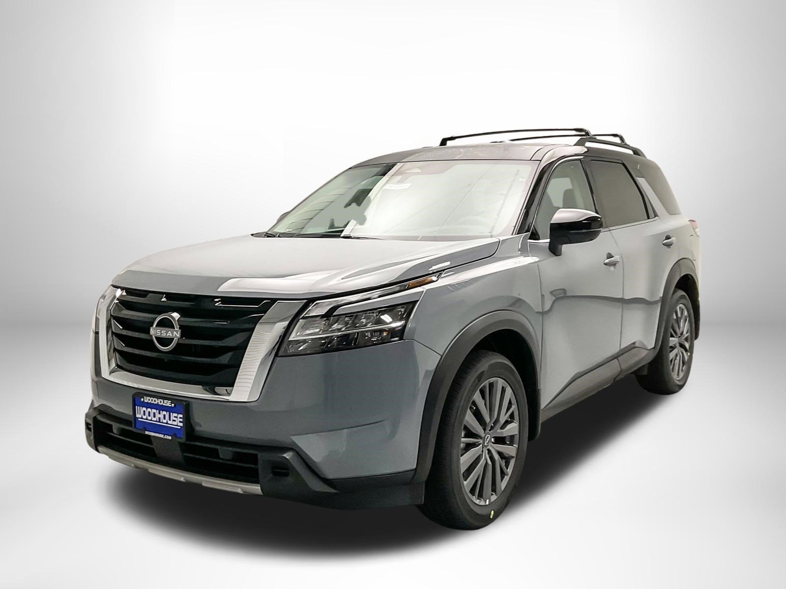 Nissan Pathfinder 2022 Black Rims