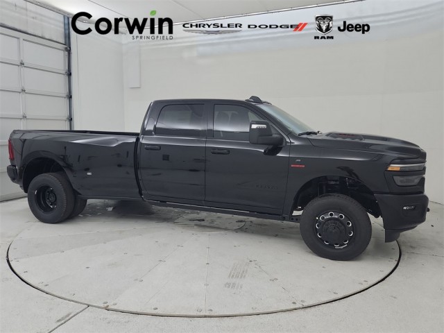 New 2025 RAM 3500 Laramie Crew Cab in Springfield #1554885 | Corwin ...
