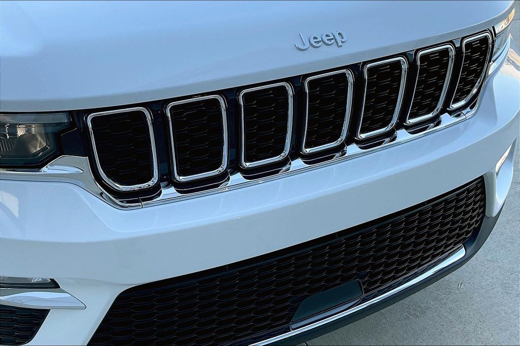 New 2025 Jeep Grand Cherokee Limited Sport Utility in Natchitoches # ...