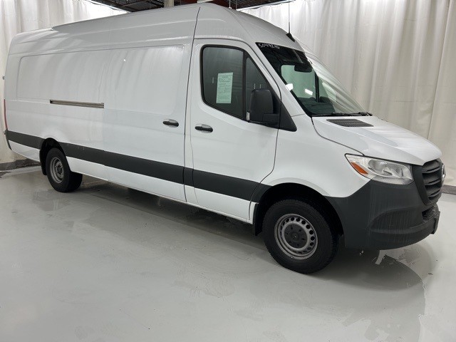 Pre-Owned 2021 Mercedes-Benz Sprinter 3500 Cargo 170 WB 3D Extended ...