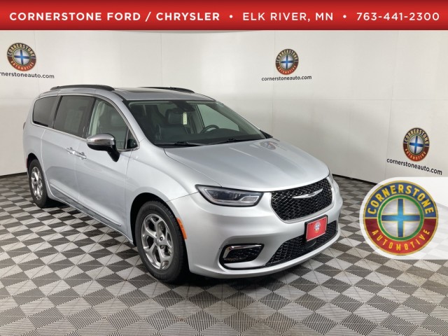 Pre-Owned 2023 Chrysler Pacifica Limited 4 Door Passenger Van in Elk ...