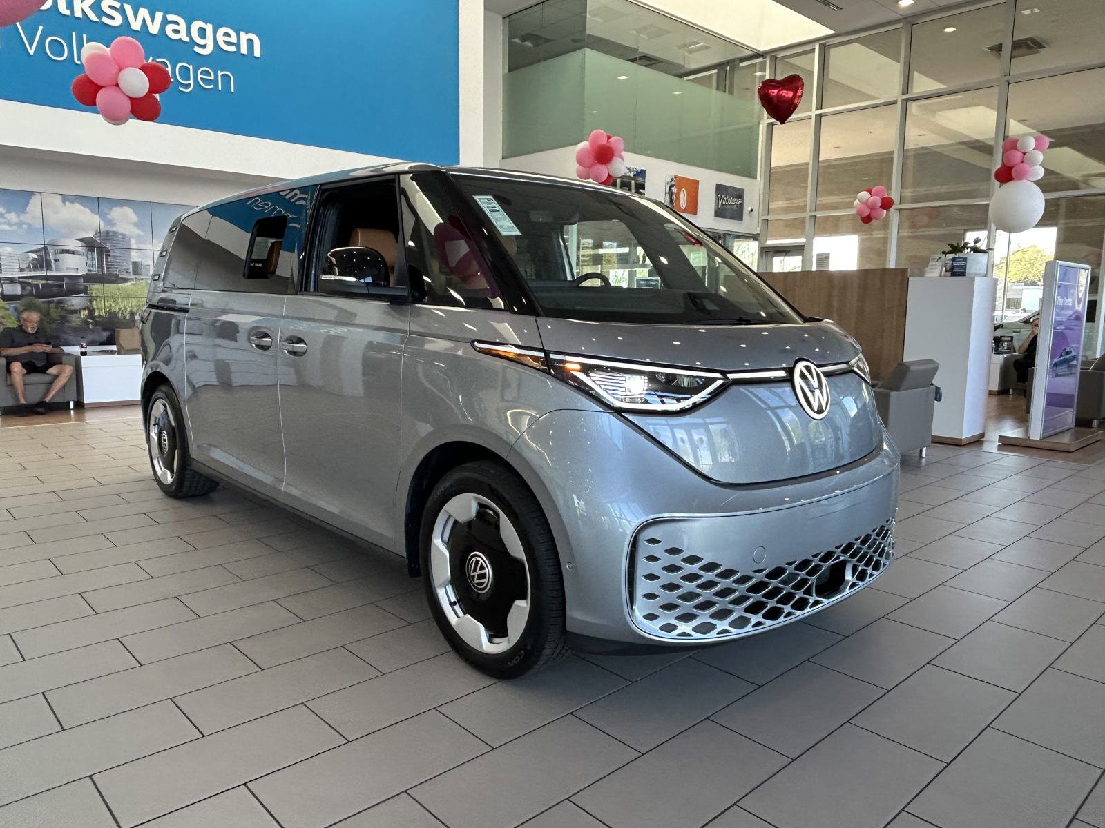 New 2025 Volkswagen ID. Buzz Pro S Mini-van, Passenger in Gilbert # ...