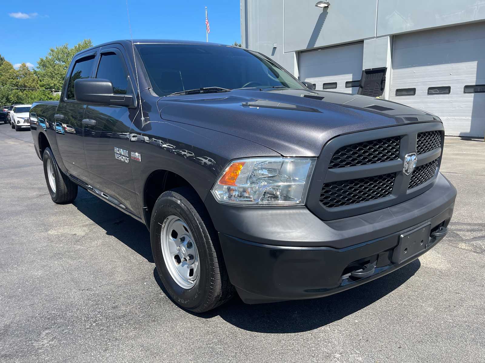 Pre-Owned 2018 Ram 1500 Tradesman 4×4 Crew Cab 57 Box Crew Cab Pickup ...