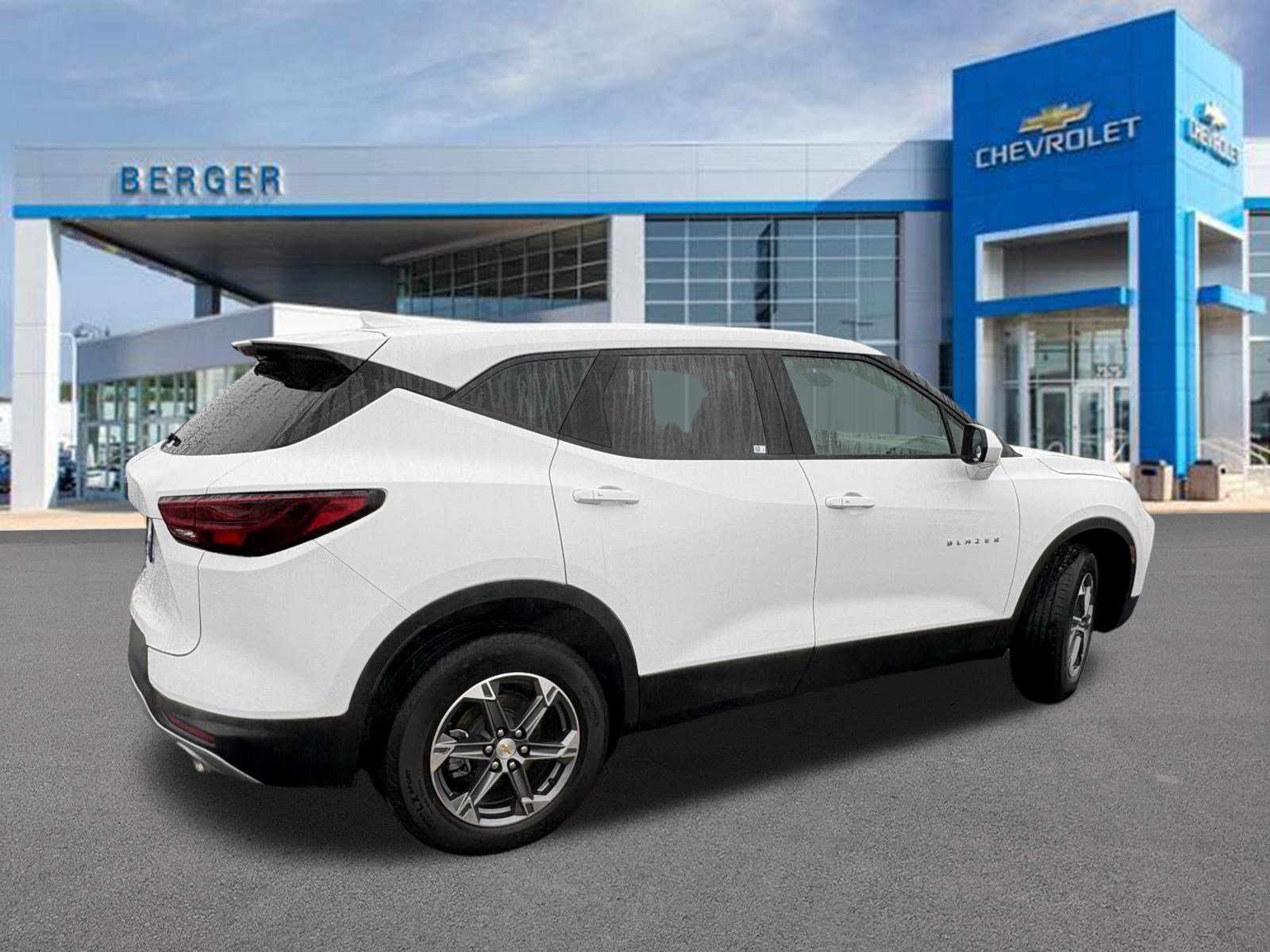 Pre-Owned 2025 Chevrolet Blazer 2LT SUV in Grand Rapids #J34220 ...