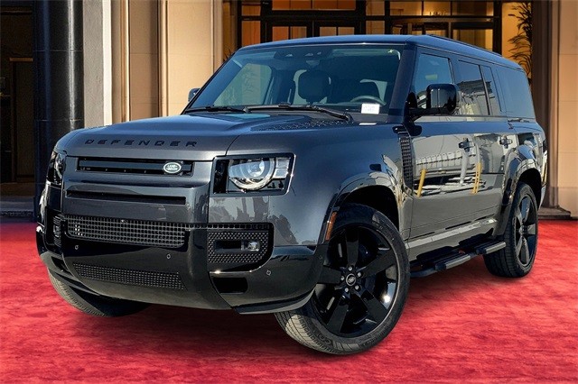 New 2025 Land Rover Defender 130 X-Dynamic SE 4D Sport Utility in ...