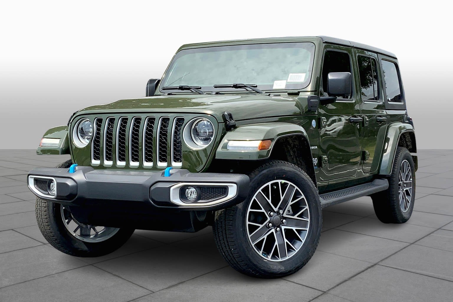 Wrangler Sahara Green