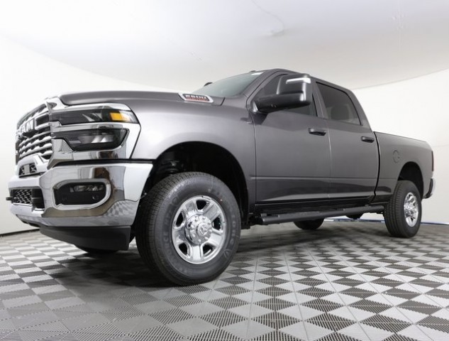 New 2025 RAM 2500 Tradesman Crew Cab in Oklahoma City #SG553773 | Bob Moore Dodge Chrysler Jeep Ram