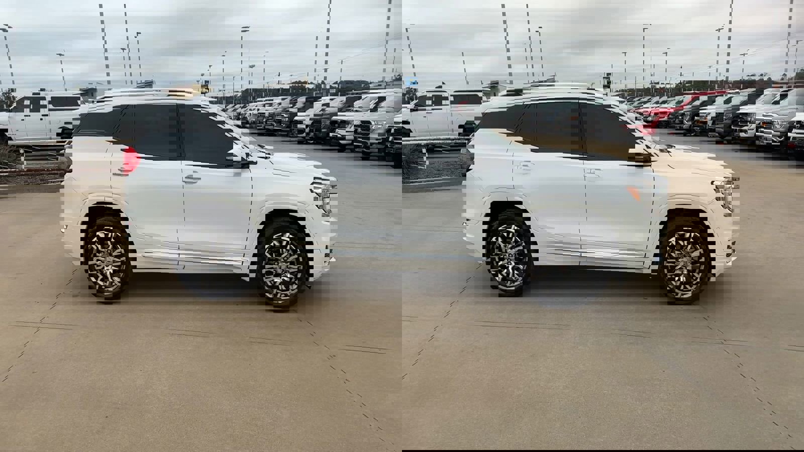 Pre-Owned 2023 GMC Terrain Denali SUV in Longview #A7968 | Peters ...