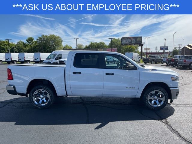 New 2025 Ram 1500 Big Horn/Lone Star 4D Crew Cab in Central IL #NR29 | Sam Leman Automotive Group