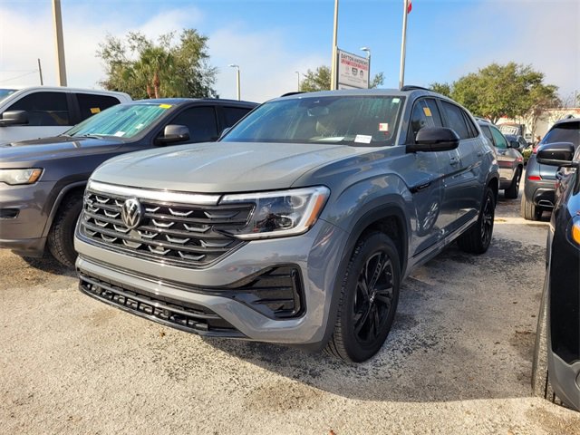 Pre-Owned 2025 Volkswagen Atlas Cross Sport 2.0T SEL R-Line Black Sport ...