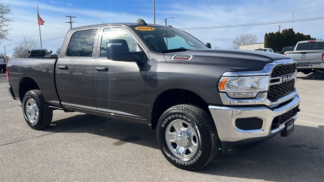 New 2024 Ram 2500 Tradesman 4D Crew Cab in Knoxville #R1107 | DeYarman Automotive Group