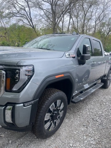 New 2025 GMC Sierra 2500 HD Denali Crew Cab in Smithville #SF260424 | Victory Auto Group