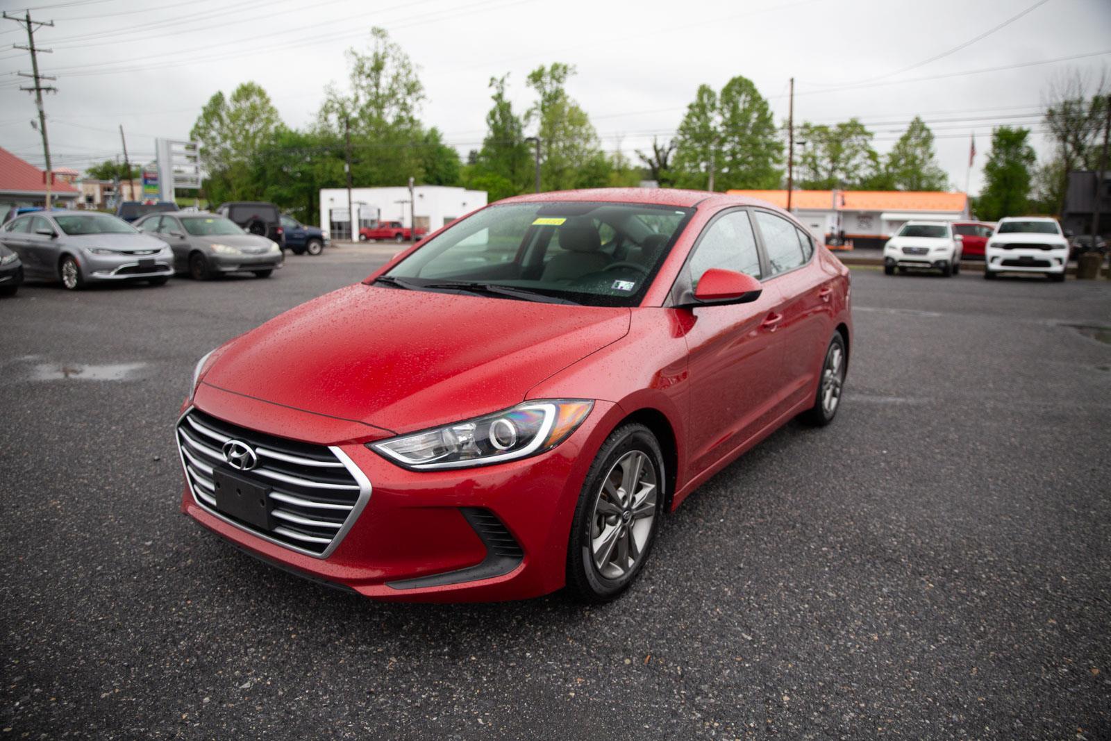 Pre-Owned 2018 Hyundai Elantra SEL Sedan in Waynesboro #U16619 ...