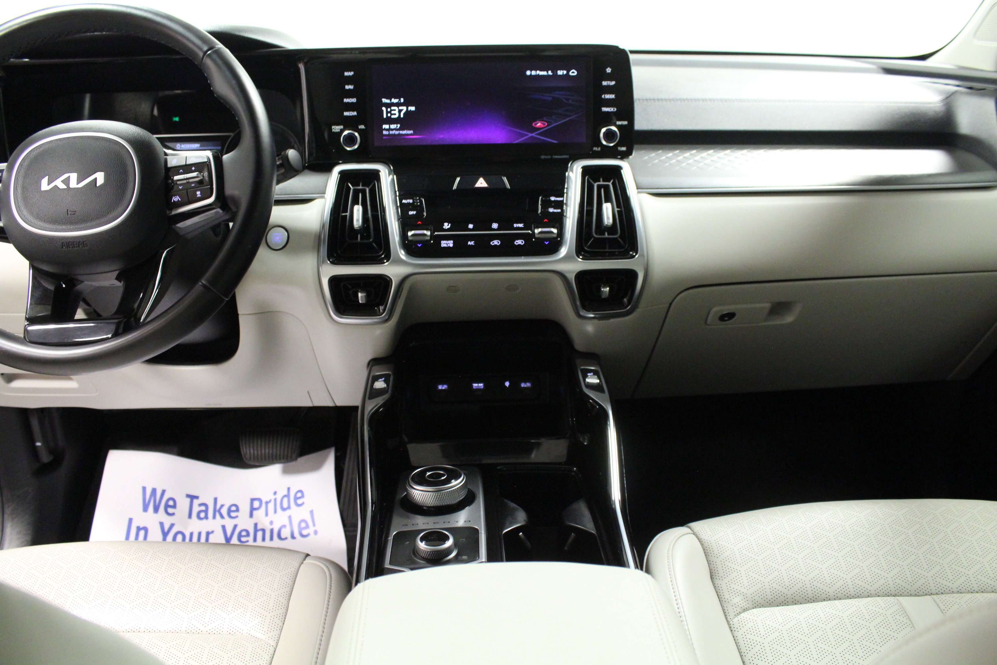 Pre-Owned 2022 Kia Sorento Plug-In Hybrid SX 4D Sport Utility in ...