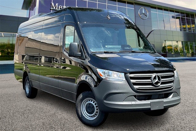New 2025 Mercedes-Benz Sprinter 3500 Cargo 170 WB 3D Extended Cargo Van ...