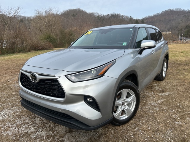 Pre-Owned 2024 Toyota Highlander LE 4D Sport Utility in Hazard #W1847 ...