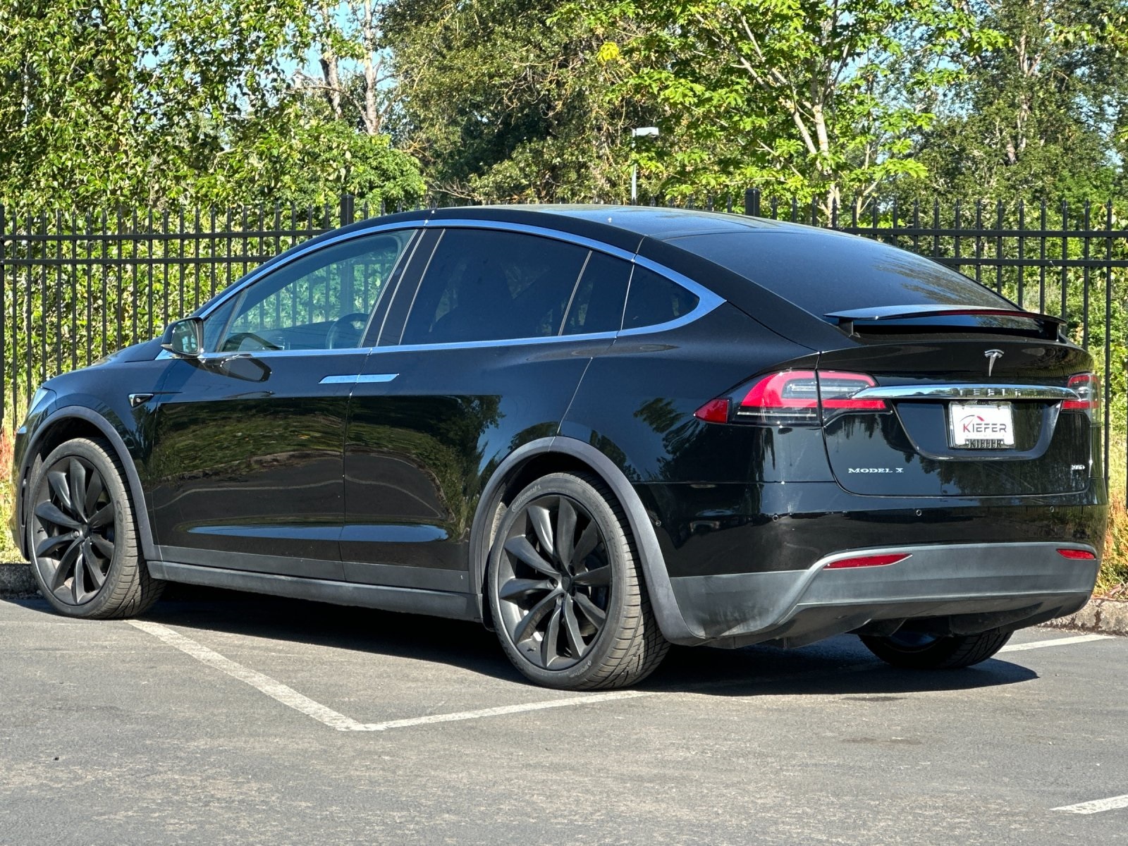 Pre-Owned 2017 Tesla Model X 100D 4D Sport Utility in Eugene #SM5719 ...