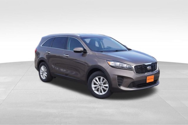 Certified Pre-Owned 2019 Kia Sorento LX 4D Sport Utility in Lakeville #K570297A | Jeff Belzer's Kia