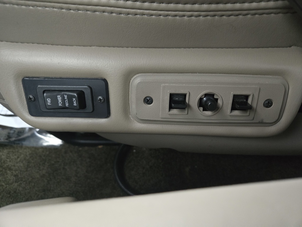 Pre-Owned 2020 GMC Conversion Van Explorer Limited SE RWD #U18144A ...