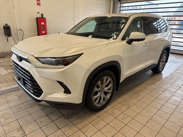 Pre-Owned 2024 Toyota Grand Highlander Limited 4D Sport Utility in ...