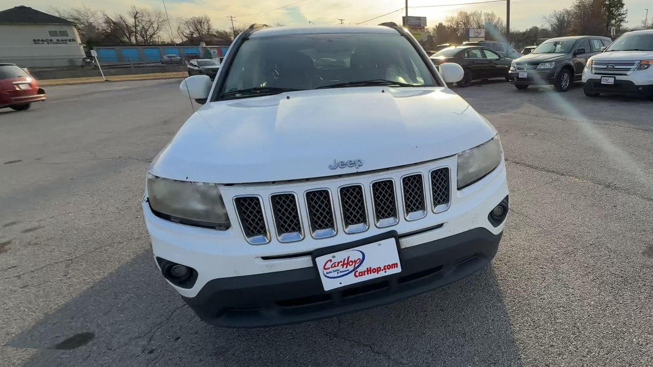 Used 2016 Jeep Compass LATITUDE 4D SUV in Tulsa | CarHop