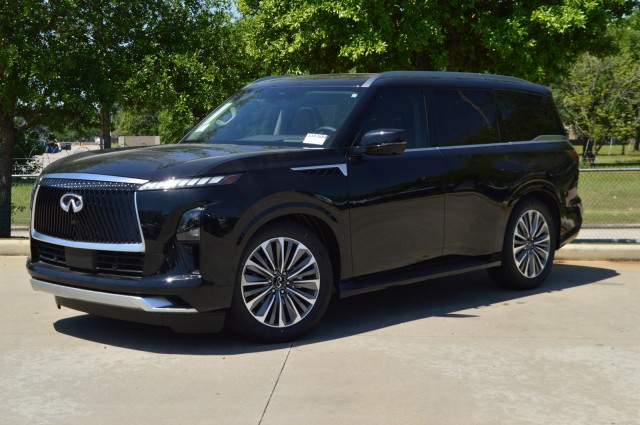 New 2025 INFINITI QX80 SENSORY 4WD SUV in Dallas #5347684 | Sewell INFINITI