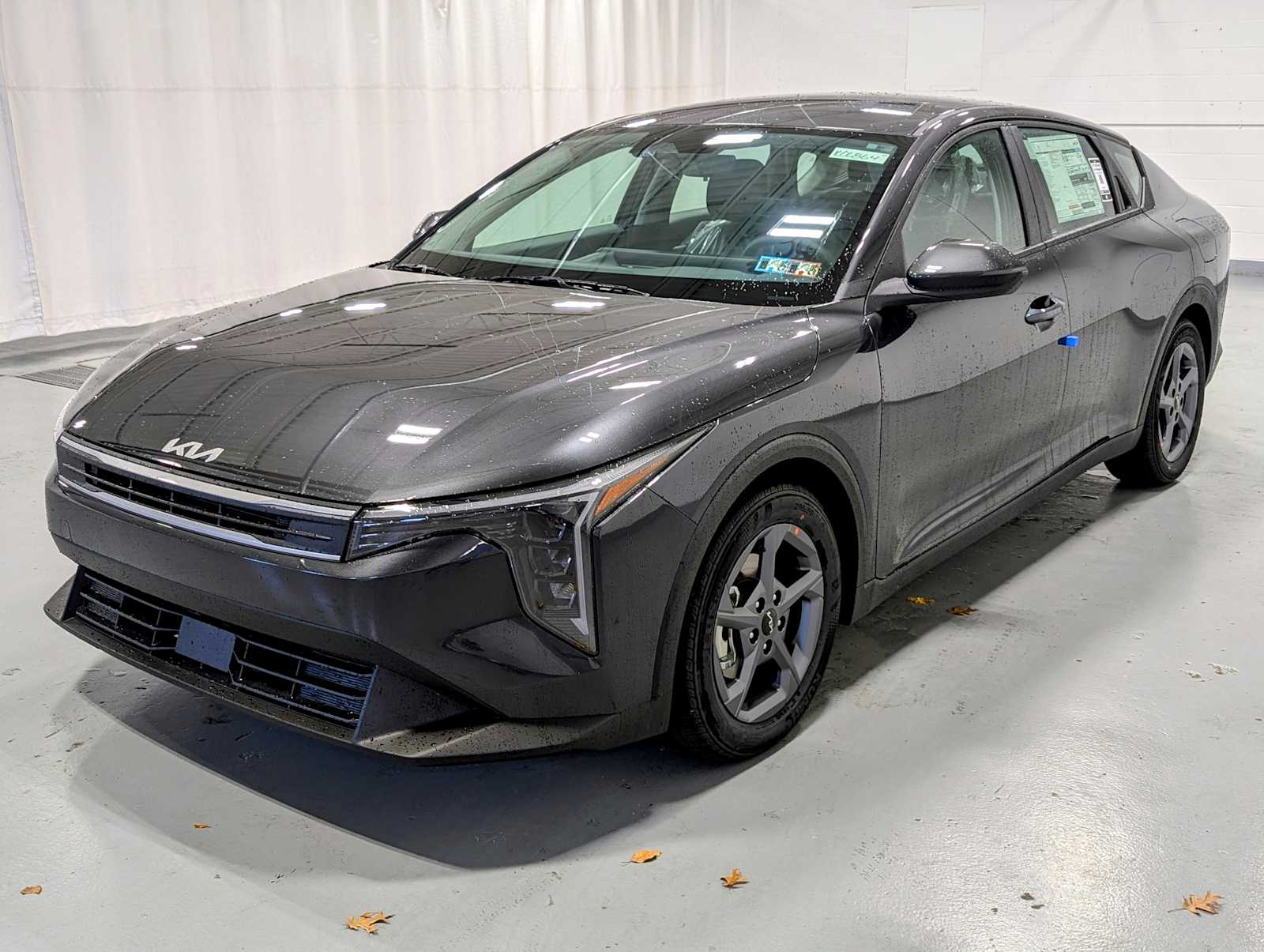 New 2025 Kia K4 LXS in Interstellar Gray | Greensburg, PA | #K06864