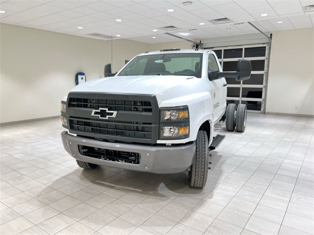 New 2023 Chevrolet Silverado 6500HD 2D Standard Cab in Comanche #52389 ...