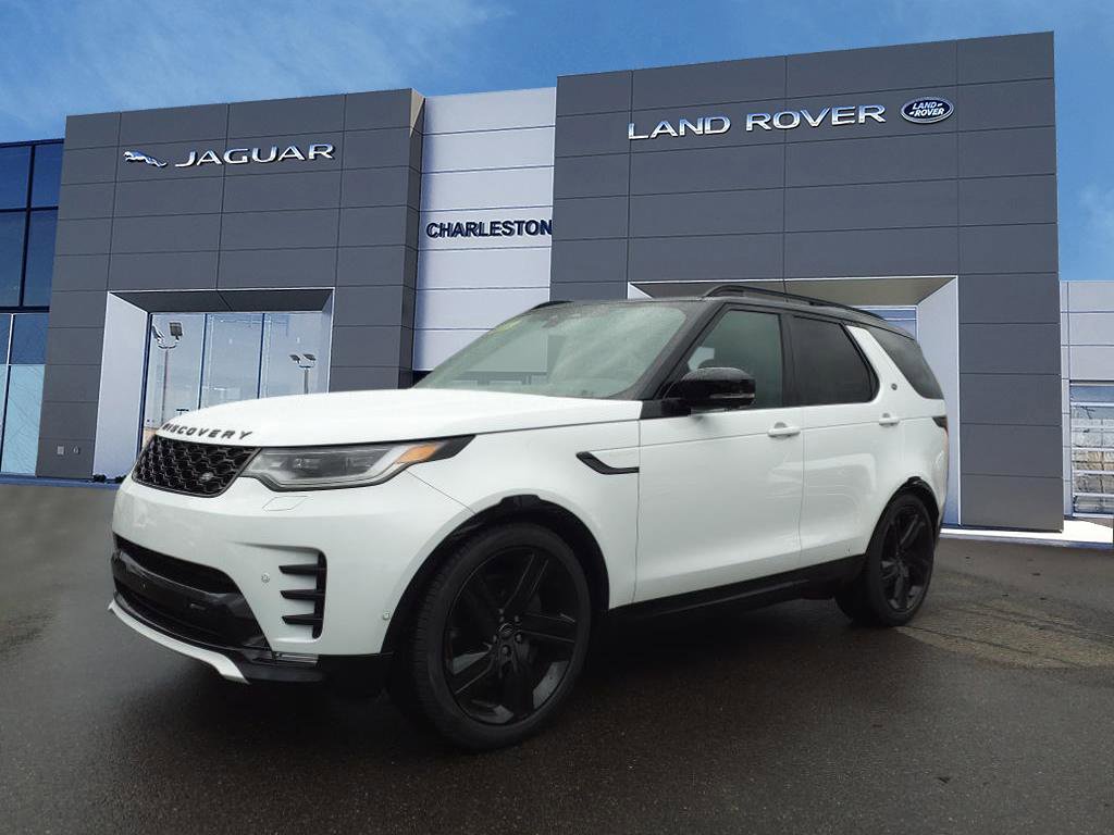 White land rover discovery store
